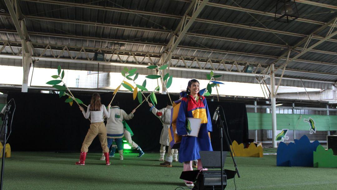 Obra “Naturaleza Infinita” llegó al Centro de Detención Preventiva Santiago Sur - Universidad de ...