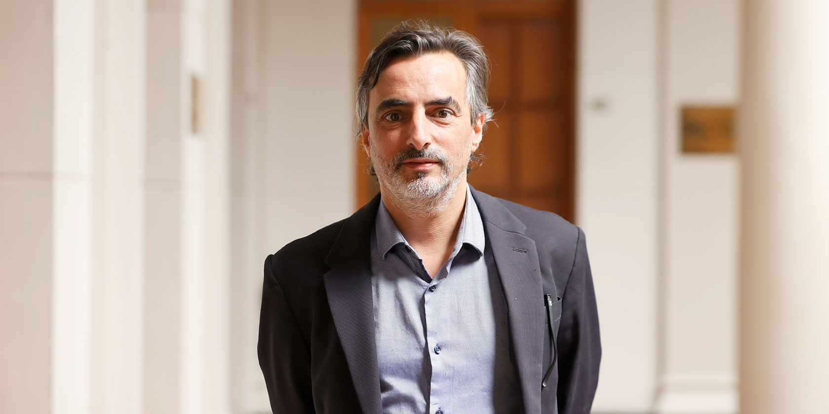 Jorge Cuello: Debemos imaginar un mundo sin fronteras y trabajar para integrarnos - Universidad ...